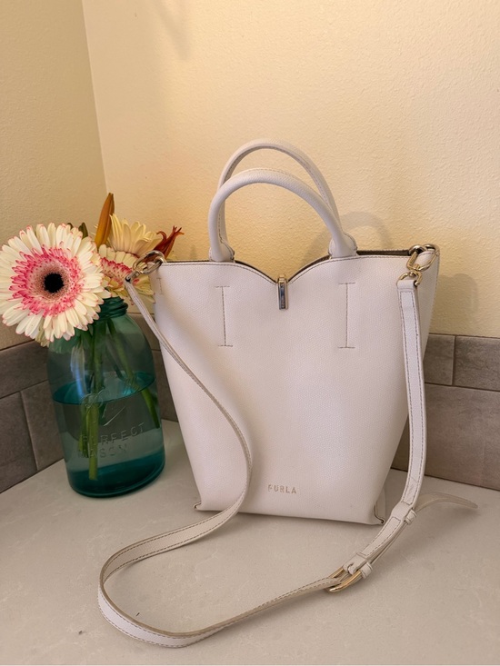 Furla | Bags | Authentic Furla Rare White Leather Tote Crossbody Bag ...
